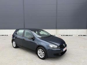Blue Volkswagen Golf 2011 in Siauliai, with an engine capacity of 1.20 L and mileage of 236 thousand km for 2990 €, photo 5 on AUTOMOTO.COM.LV