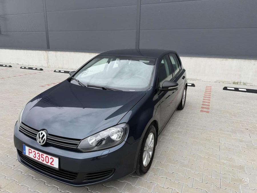 Blue Volkswagen Golf 2011 in Siauliai, with an engine capacity of 1.20 L and mileage of 236 thousand km for 2990 €, photo 11 on AUTOMOTO.COM.LV