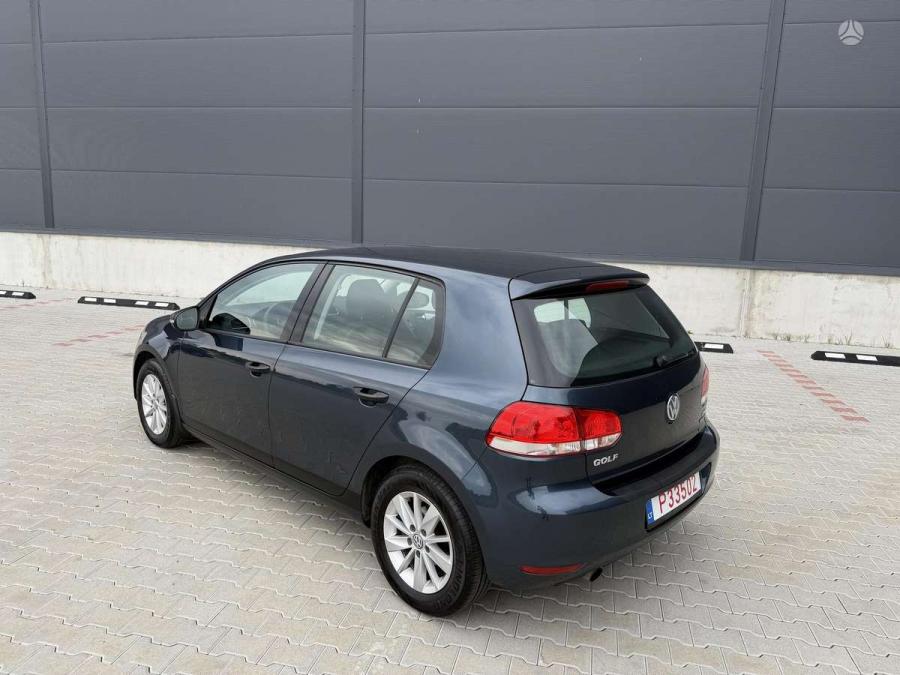 Blue Volkswagen Golf 2011 in Siauliai, with an engine capacity of 1.20 L and mileage of 236 thousand km for 2990 €, photo 14 on AUTOMOTO.COM.LV