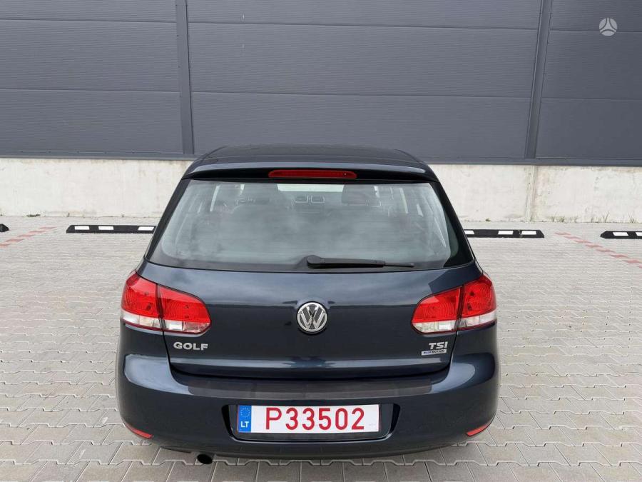 Blue Volkswagen Golf 2011 in Siauliai, with an engine capacity of 1.20 L and mileage of 236 thousand km for 2990 €, photo 19 on AUTOMOTO.COM.LV