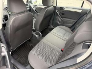 Blue Volkswagen Golf 2011 in Siauliai, with an engine capacity of 1.20 L and mileage of 236 thousand km for 2990 €, photo 25 on AUTOMOTO.COM.LV
