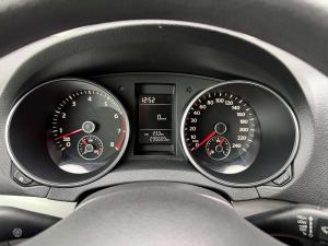 Blue Volkswagen Golf 2011 in Siauliai, with an engine capacity of 1.20 L and mileage of 236 thousand km for 2990 €, photo 28 on AUTOMOTO.COM.LV