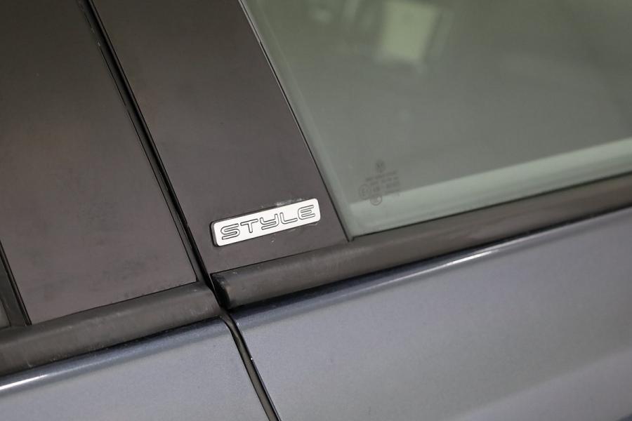 Zils Volkswagen Golf 2011 Tallina, ar dzinēja tilpumu 1.60 L un nobraukumu 246 tūkst. km par 2799 €, foto 19 vietnē AUTOMOTO.COM.LV