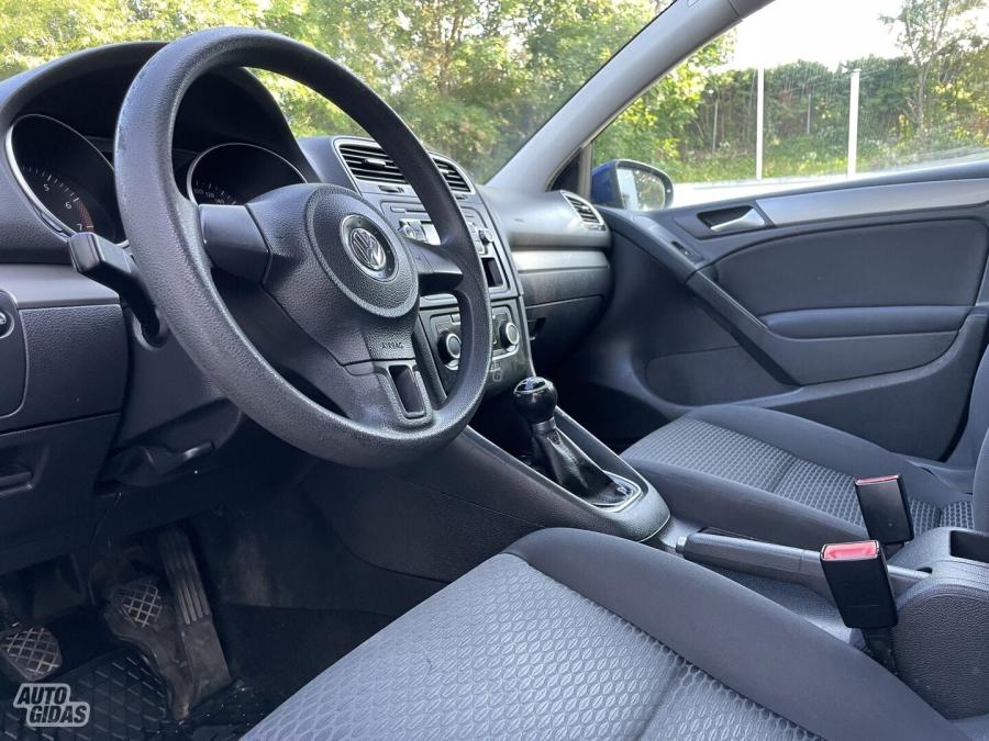 Blue Volkswagen Golf 2011 in Alytus, with an engine capacity of 1.40 L and mileage of 269 thousand km for 1450 €, photo 12 on AUTOMOTO.COM.LV