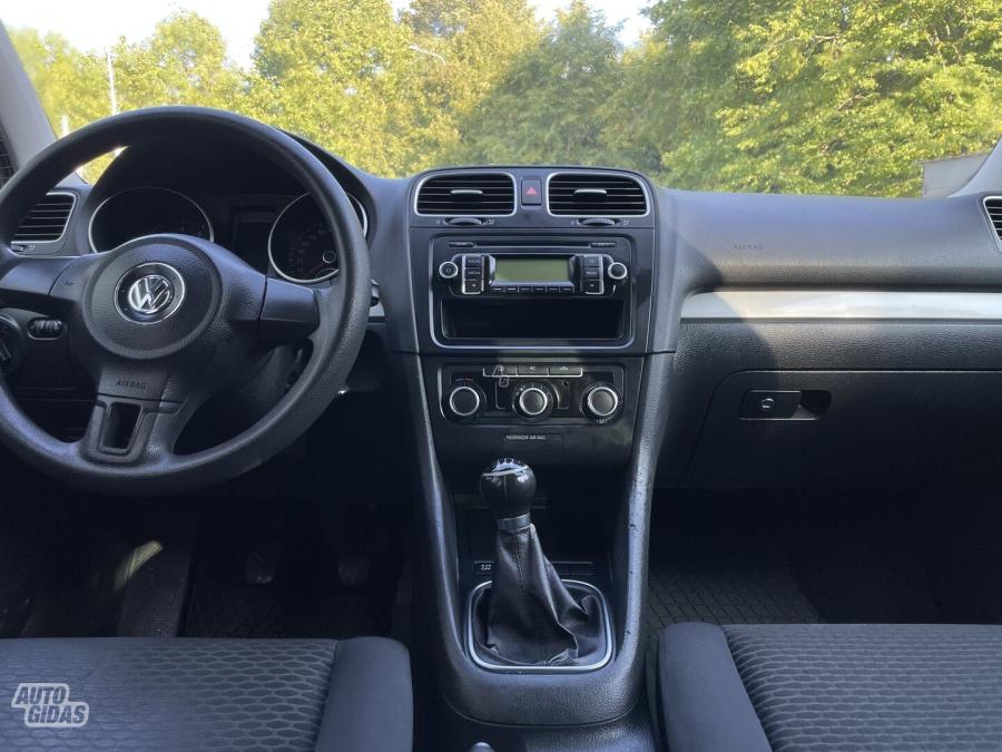 Blue Volkswagen Golf 2011 in Alytus, with an engine capacity of 1.40 L and mileage of 269 thousand km for 1450 €, photo 24 on AUTOMOTO.COM.LV