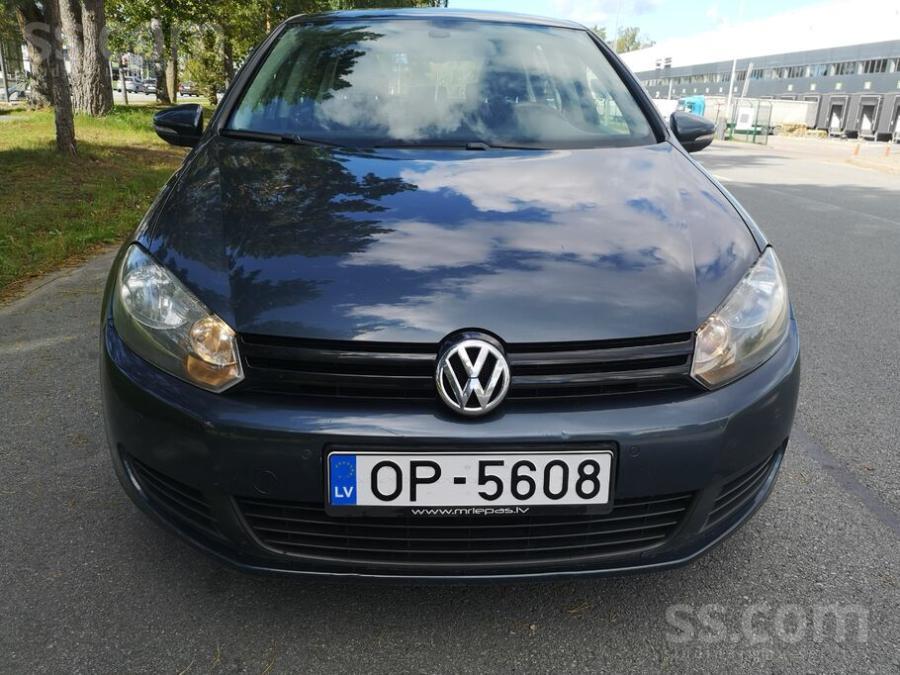 Blue Volkswagen Golf 2011 in Riga, with an engine capacity of 1.20 L and mileage of 0 thousand km for 3490 €, photo 3 on AUTOMOTO.COM.LV