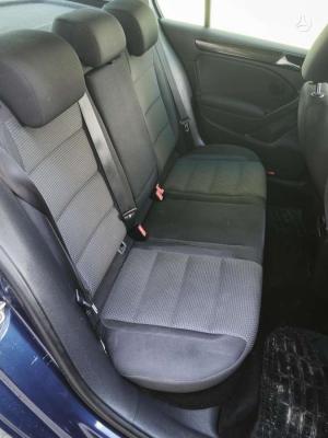 Zils Volkswagen Golf 2011 Šauļi, ar dzinēja tilpumu 1.40 L un nobraukumu 250 tūkst. km par 4300 €, foto 14 vietnē AUTOMOTO.COM.LV
