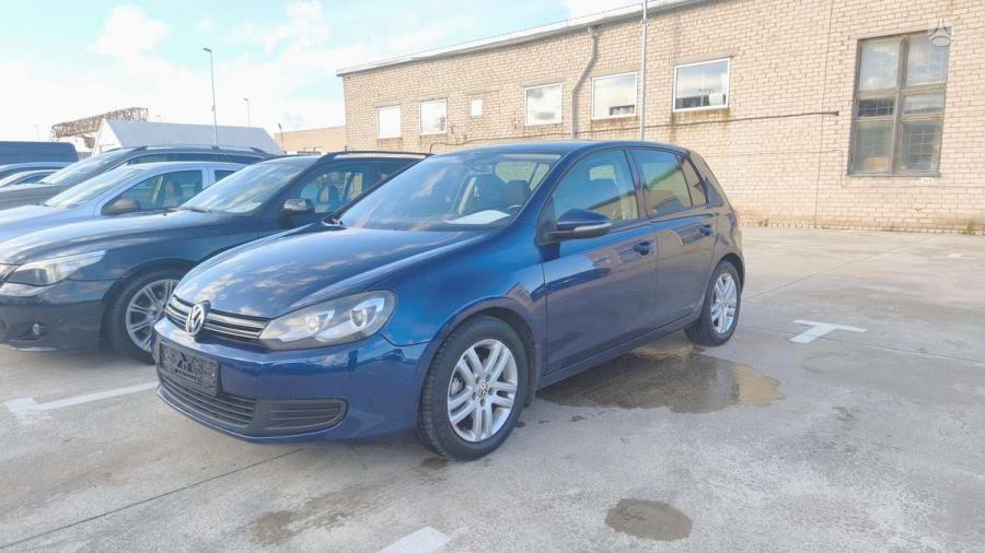 Zils Volkswagen Golf 2011 Šauļi, ar dzinēja tilpumu 1.40 L un nobraukumu 250 tūkst. km par 4300 €, foto 21 vietnē AUTOMOTO.COM.LV
