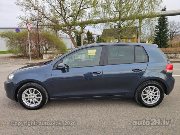 Zils Volkswagen Golf 2012 Paide, ar dzinēja tilpumu 1.40 L un nobraukumu 202 tūkst. km par 5350 €, foto 3 vietnē AUTOMOTO.COM.LV