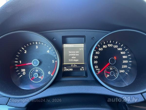 Zils Volkswagen Golf 2012 Pērnava, ar dzinēja tilpumu 1.60 L un nobraukumu 254 tūkst. km par 5999 €, foto 4 vietnē AUTOMOTO.COM.LV