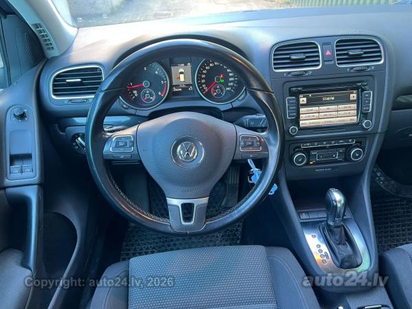 Zils Volkswagen Golf 2012 Pērnava, ar dzinēja tilpumu 1.60 L un nobraukumu 254 tūkst. km par 5999 €, foto 5 vietnē AUTOMOTO.COM.LV
