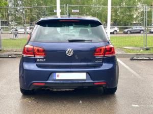 Zils Volkswagen Golf 2012 Kauņa, ar dzinēja tilpumu 2.00 L un nobraukumu 257 tūkst. km par 3999 €, foto 7 vietnē AUTOMOTO.COM.LV