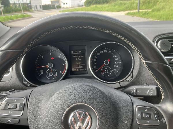 Zils Volkswagen Golf 2012 Kauņa, ar dzinēja tilpumu 1.60 L un nobraukumu 310 tūkst. km par 3750 €, foto 5 vietnē AUTOMOTO.COM.LV