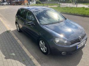 Blue Volkswagen Golf 2012 in Kaunas, with an engine capacity of 1.60 L and mileage of 310 thousand km for 3750 €, photo 16 on AUTOMOTO.COM.LV