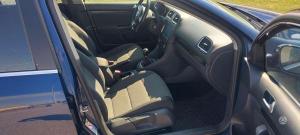 Blue Volkswagen Golf 2012 in Klaipeda, with an engine capacity of 1.60 L and mileage of 374 thousand km for 2300 €, photo 8 on AUTOMOTO.COM.LV