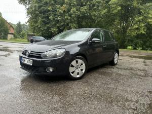 Zils Volkswagen Golf 2012 Dobele, ar dzinēja tilpumu 1.60 L un nobraukumu 291 tūkst. km par 4800 €, foto  vietnē AUTOMOTO.COM.LV