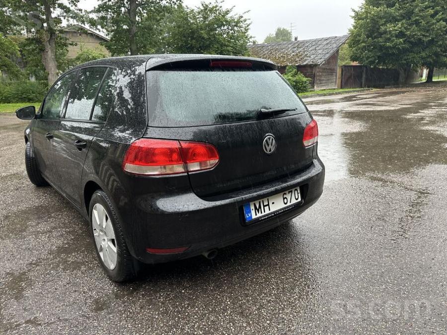 Zils Volkswagen Golf 2012 Dobele, ar dzinēja tilpumu 1.60 L un nobraukumu 291 tūkst. km par 4800 €, foto 8 vietnē AUTOMOTO.COM.LV