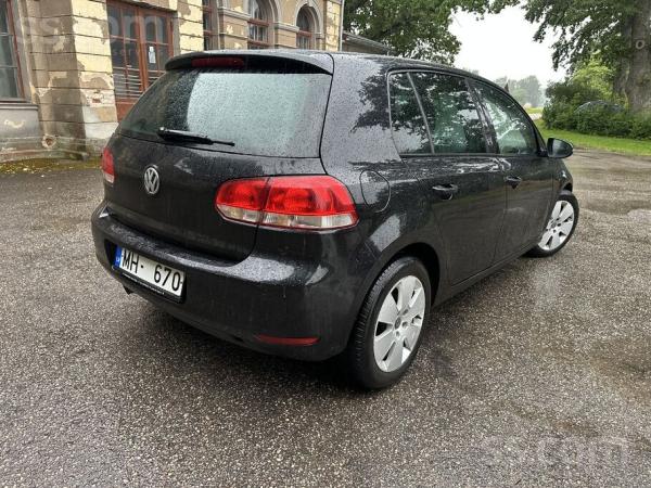 Zils Volkswagen Golf 2012 Dobele, ar dzinēja tilpumu 1.60 L un nobraukumu 291 tūkst. km par 4800 €, foto 8 vietnē AUTOMOTO.COM.LV