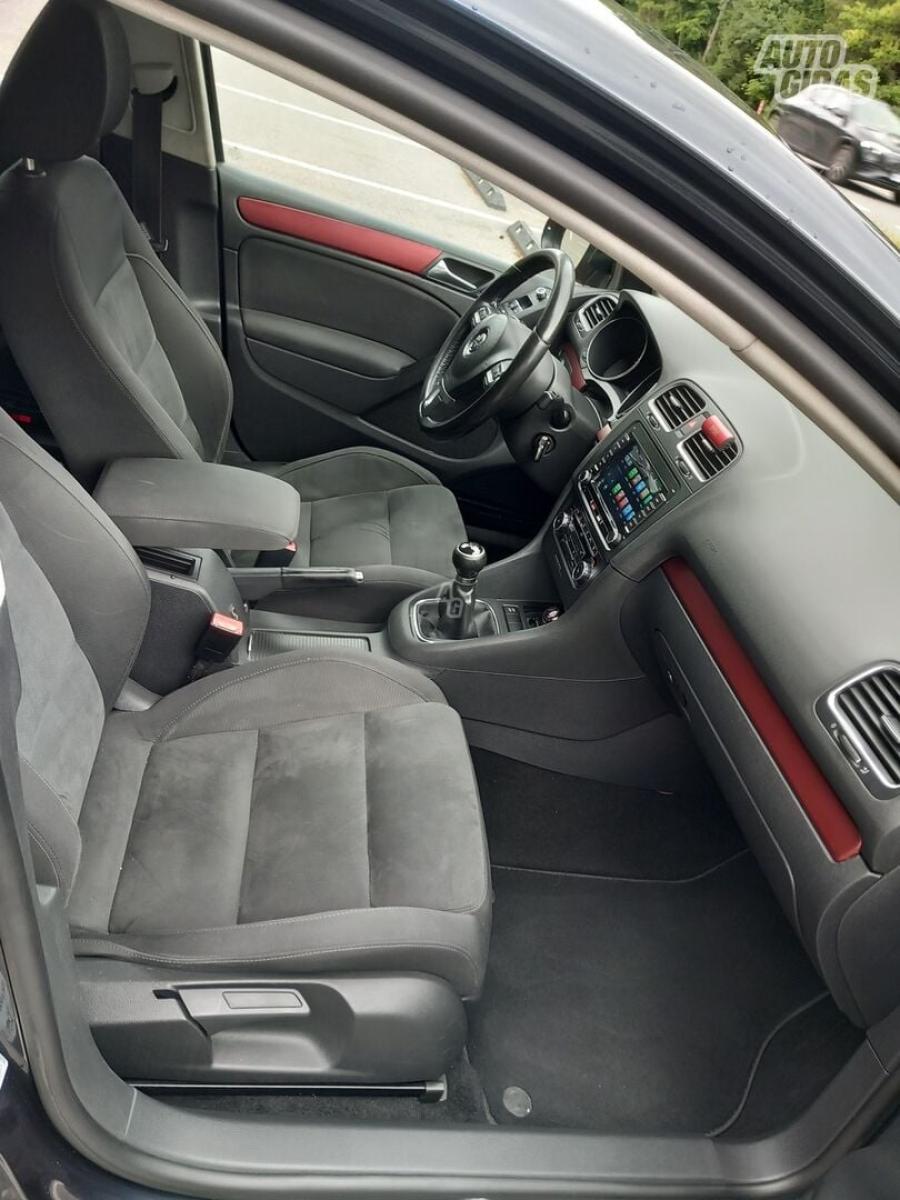Blue Volkswagen Golf 2012 in Klaipeda, with an engine capacity of 2.00 L and mileage of 310 thousand km for 3300 €, photo 9 on AUTOMOTO.COM.LV