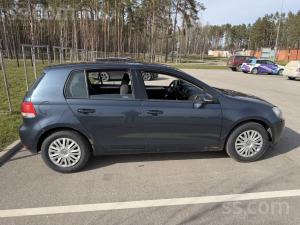 Zils Volkswagen Golf 2012 Valmiera, ar dzinēja tilpumu 1.20 L un nobraukumu 272 tūkst. km par 1900 €, foto 7 vietnē AUTOMOTO.COM.LV