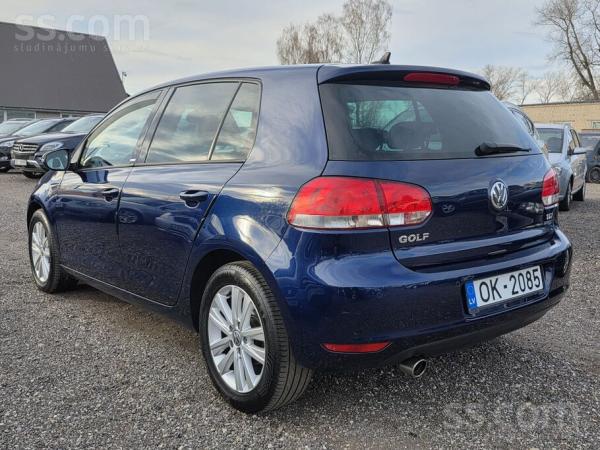 Volkswagen Golf 2012 in Daugavpils on AUTOMOTO.COM.LV Blue Volkswagen Golf 2012 in Daugavpils, with an engine capacity of 1.60 L and mileage of 0 thousand km for 7500 €, photo 7 on AUTOMOTO.COM.LV