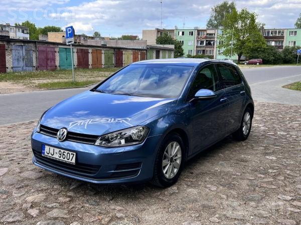 Blue Volkswagen Golf 2013 in Riga, with an engine capacity of 1.20 L and mileage of 262 thousand km for 7500 €, photo 3 on AUTOMOTO.COM.LV
