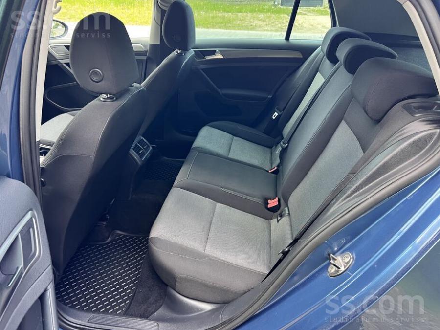Zils Volkswagen Golf 2013 Rīga, ar dzinēja tilpumu 1.20 L un nobraukumu 262 tūkst. km par 7500 €, foto 8 vietnē AUTOMOTO.COM.LV