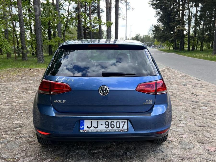 Zils Volkswagen Golf 2013 Rīga, ar dzinēja tilpumu 1.20 L un nobraukumu 262 tūkst. km par 7500 €, foto 12 vietnē AUTOMOTO.COM.LV