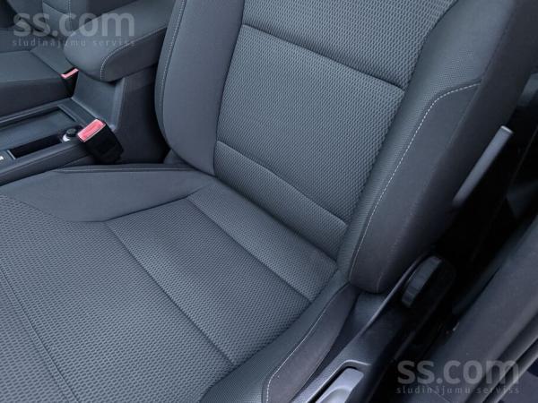 Zils Volkswagen Golf 2013 Rīga, ar dzinēja tilpumu 1.60 L un nobraukumu 250 tūkst. km par 5900 €, foto 11 vietnē AUTOMOTO.COM.LV