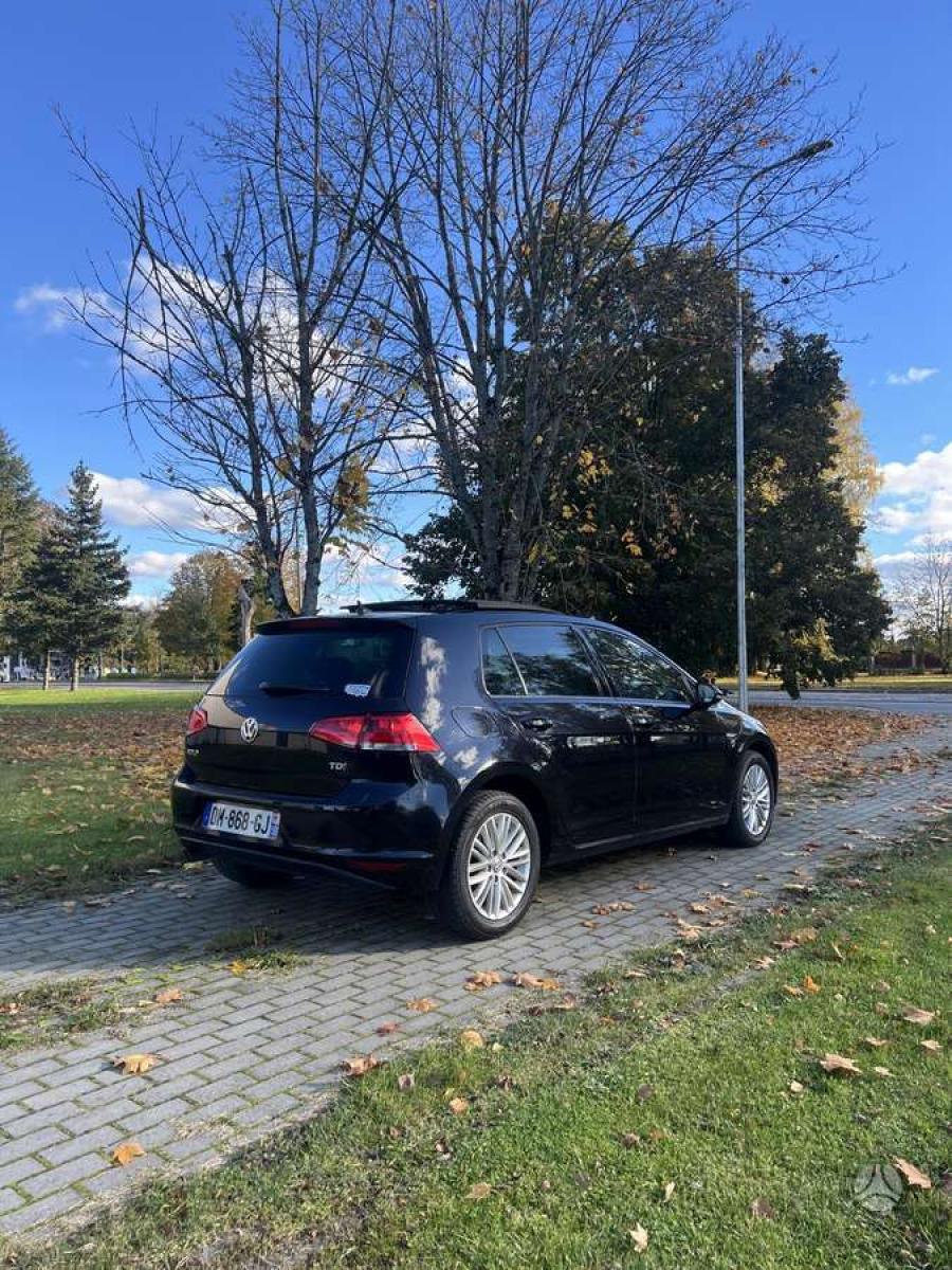 Zils Volkswagen Golf 2013 Tauragė, ar dzinēja tilpumu 1.60 L un nobraukumu 197 tūkst. km par 6500 €, foto 5 vietnē AUTOMOTO.COM.LV