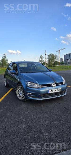 Zils Volkswagen Golf 2013 Rīga, ar dzinēja tilpumu 1.40 L un nobraukumu 268 tūkst. km par 4500 €, foto 3 vietnē AUTOMOTO.COM.LV