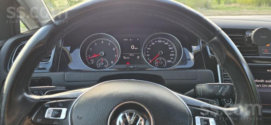Zils Volkswagen Golf 2013 Rīga, ar dzinēja tilpumu 1.40 L un nobraukumu 268 tūkst. km par 4500 €, foto 9 vietnē AUTOMOTO.COM.LV