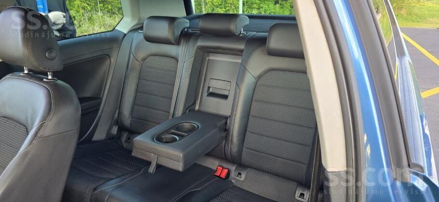 Zils Volkswagen Golf 2013 Rīga, ar dzinēja tilpumu 1.40 L un nobraukumu 268 tūkst. km par 4500 €, foto 14 vietnē AUTOMOTO.COM.LV