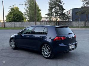Blue Volkswagen Golf 2013 in Vilnius, with an engine capacity of 1.60 L and mileage of 260 thousand km for 5300 €, photo  on AUTOMOTO.COM.LV