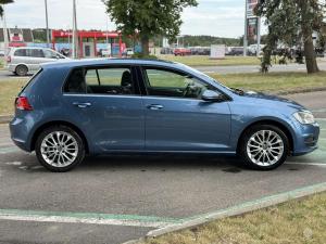 Blue Volkswagen Golf 2013 in Taurage, with an engine capacity of 1.20 L and mileage of 170 thousand km for 4900 €, photo 5 on AUTOMOTO.COM.LV