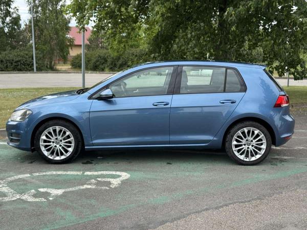 Zils Volkswagen Golf 2013 Tauragė, ar dzinēja tilpumu 1.20 L un nobraukumu 170 tūkst. km par 4900 €, foto 5 vietnē AUTOMOTO.COM.LV