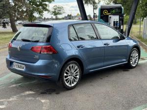 Blue Volkswagen Golf 2013 in Taurage, with an engine capacity of 1.20 L and mileage of 170 thousand km for 4900 €, photo 8 on AUTOMOTO.COM.LV