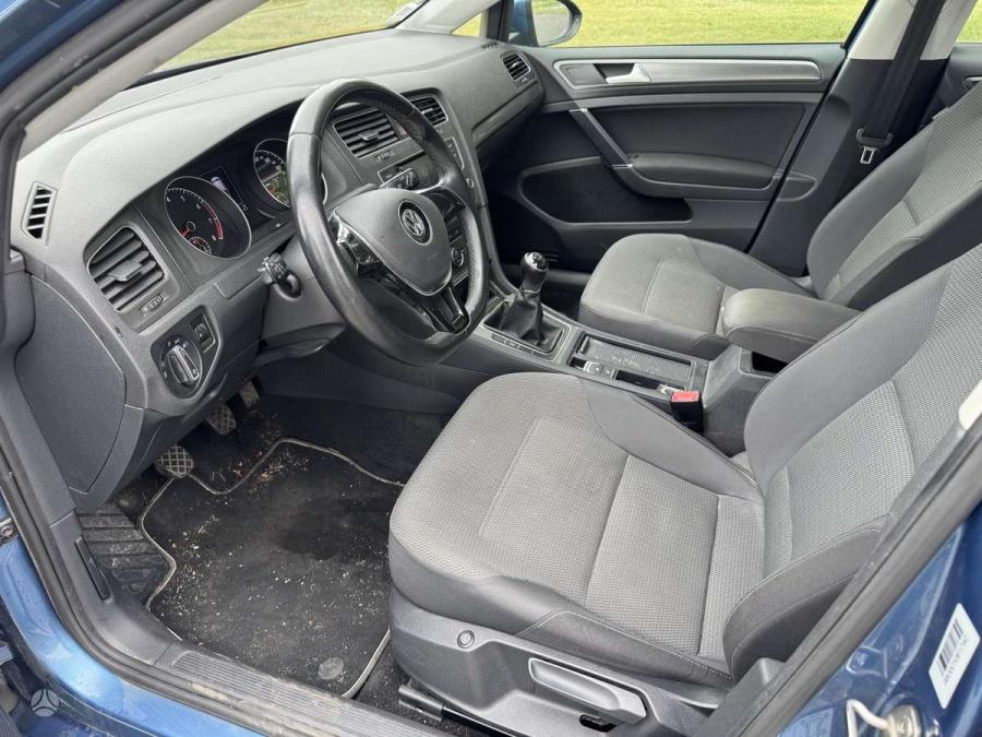 Blue Volkswagen Golf 2013 in Taurage, with an engine capacity of 1.20 L and mileage of 170 thousand km for 4900 €, photo 10 on AUTOMOTO.COM.LV