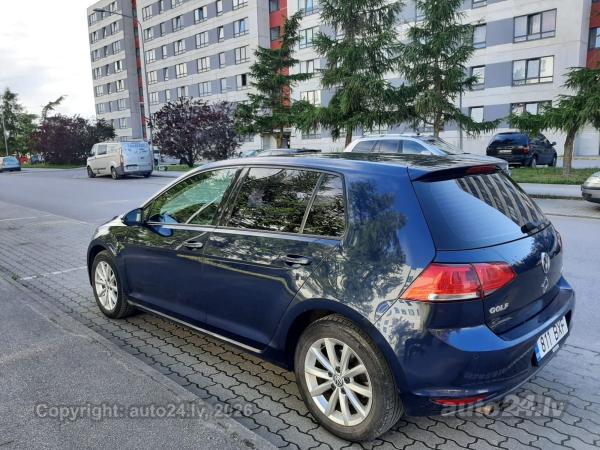 Zils Volkswagen Golf 2013 Tallina, ar dzinēja tilpumu 2.00 L un nobraukumu 282 tūkst. km par 6150 €, foto 2 vietnē AUTOMOTO.COM.LV