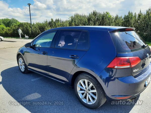 Zils Volkswagen Golf 2013 Tallina, ar dzinēja tilpumu 2.00 L un nobraukumu 282 tūkst. km par 6150 €, foto 6 vietnē AUTOMOTO.COM.LV