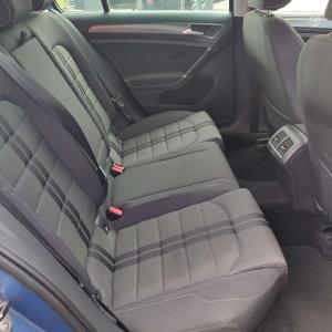 Zils Volkswagen Golf 2013 Viļņa, ar dzinēja tilpumu 1.40 L un nobraukumu 237 tūkst. km par 5300 €, foto 14 vietnē AUTOMOTO.COM.LV