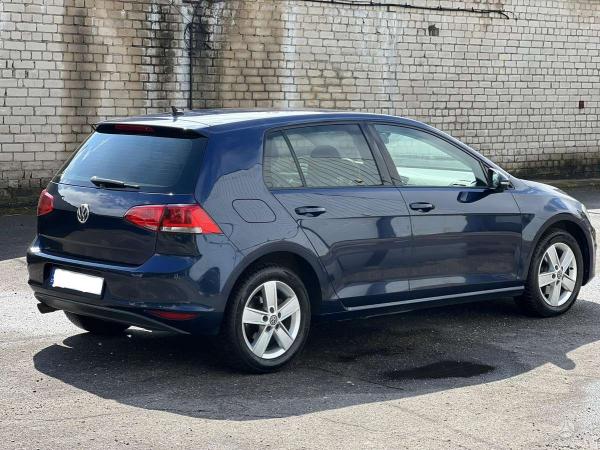 Zils Volkswagen Golf 2013 Viļņa, ar dzinēja tilpumu 1.60 L un nobraukumu 260 tūkst. km par 4950 €, foto 5 vietnē AUTOMOTO.COM.LV