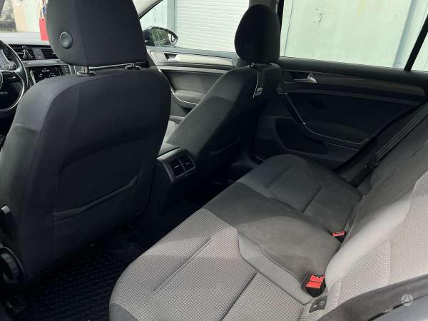Zils Volkswagen Golf 2013 Viļņa, ar dzinēja tilpumu 1.60 L un nobraukumu 260 tūkst. km par 4950 €, foto 8 vietnē AUTOMOTO.COM.LV