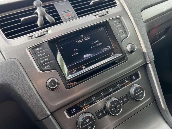 Zils Volkswagen Golf 2013 Viļņa, ar dzinēja tilpumu 1.60 L un nobraukumu 260 tūkst. km par 4950 €, foto 10 vietnē AUTOMOTO.COM.LV