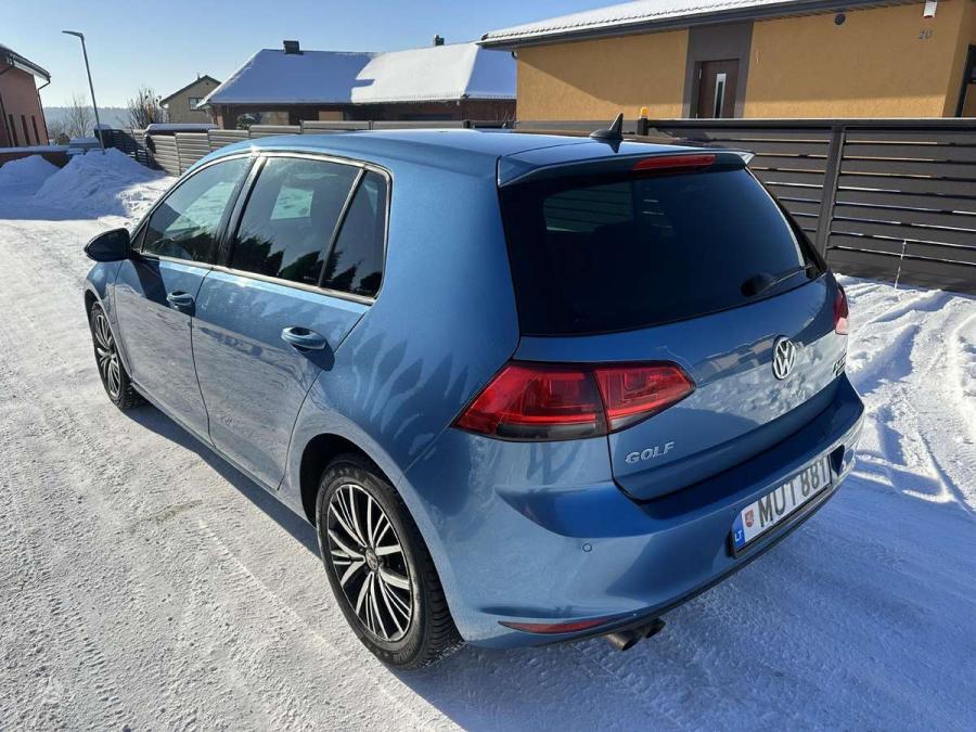 Zils Volkswagen Golf 2014 Kauņa, ar dzinēja tilpumu 1.97 L un nobraukumu 242 tūkst. km par 8200 €, foto 9 vietnē AUTOMOTO.COM.LV