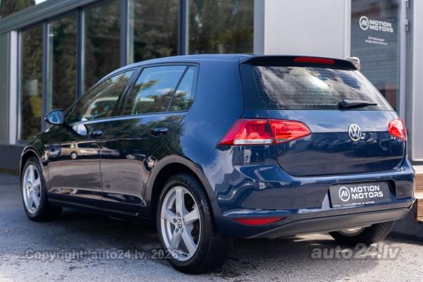 Zils Volkswagen Golf 2014 Tallina, ar dzinēja tilpumu 1.20 L un nobraukumu 187 tūkst. km par 5590 €, foto 2 vietnē AUTOMOTO.COM.LV