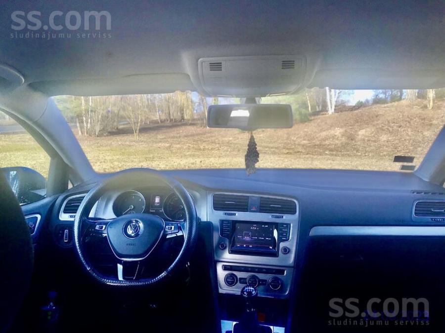 Blue Volkswagen Golf 2014 in Daugavpils, with an engine capacity of 2.00 L and mileage of 0 thousand km for 7200 €, photo 4 on AUTOMOTO.COM.LV
