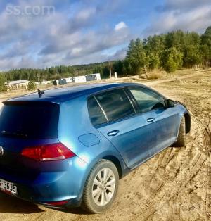 Blue Volkswagen Golf 2014 in Daugavpils, with an engine capacity of 2.00 L and mileage of 0 thousand km for 7200 €, photo 8 on AUTOMOTO.COM.LV