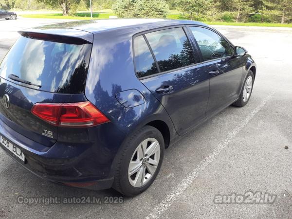 Blue Volkswagen Golf 2014 in Rakvere, with an engine capacity of 1.20 L and mileage of 207 thousand km for 4600 €, photo 4 on AUTOMOTO.COM.LV