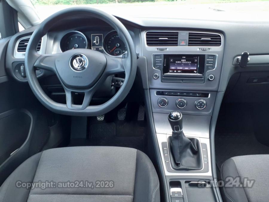 Zils Volkswagen Golf 2014 Rakvere, ar dzinēja tilpumu 1.20 L un nobraukumu 207 tūkst. km par 4600 €, foto 8 vietnē AUTOMOTO.COM.LV